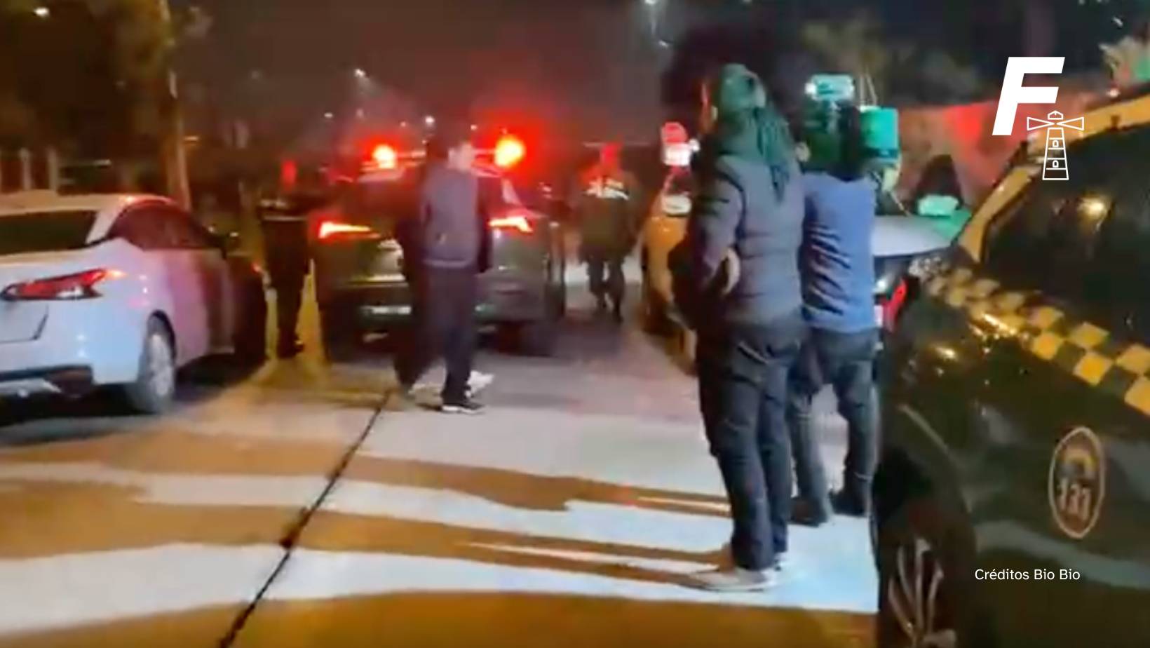 En Lo Espejo: sujeto en estado de ebriedad atropella a Carabinero y periodista de Canal 13 ...